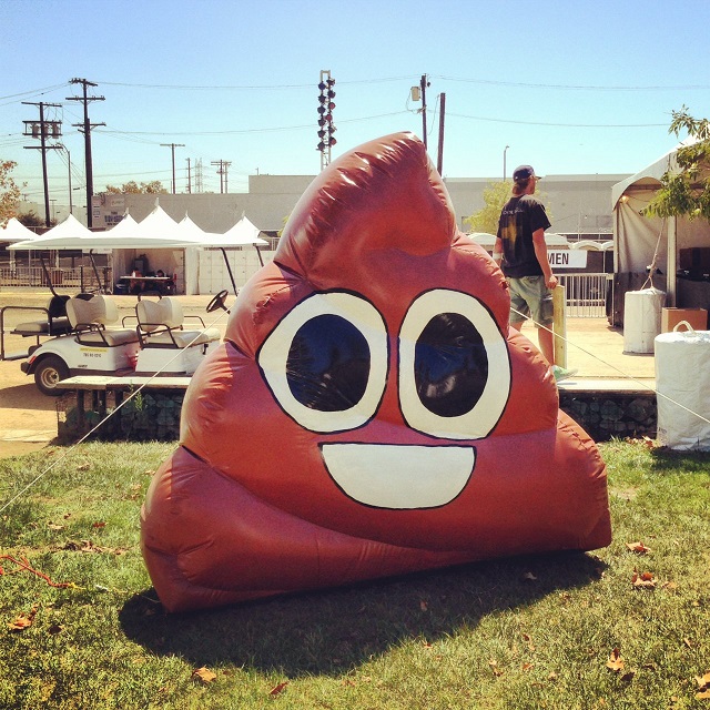 Lo que puedes aprender de la forma y el color de tu popó | Sopitas.com