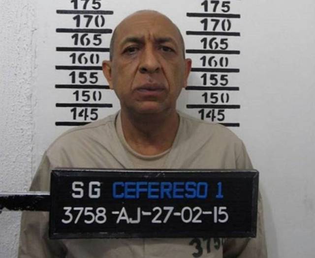 Revelan más fotos de Servando Gómez "La Tuta" - Sopitas.com