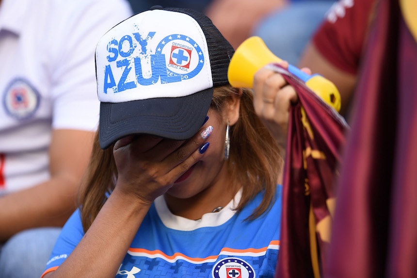 Diccionario trollea a Cruz Azul con el verbo cruzazulear | Sopitas.com