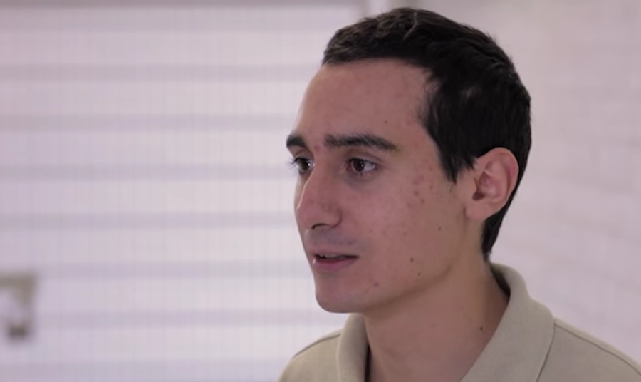 leon serment - Sopitas.com