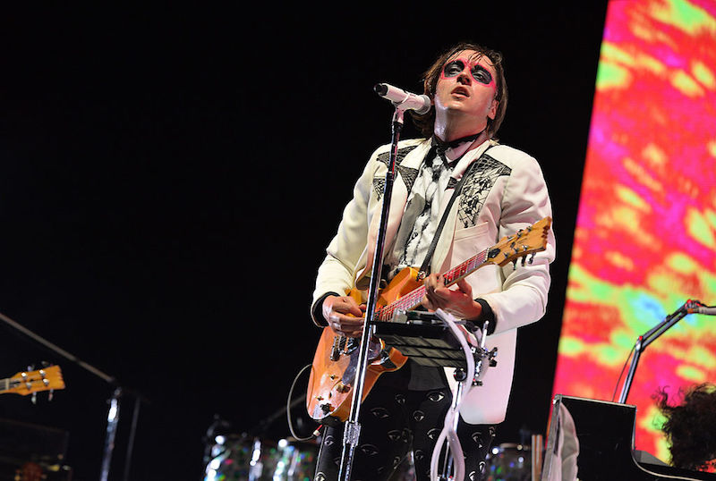 Arcade Fire y Mavis Staples nos regalan un gran cover a Talking Heads ...