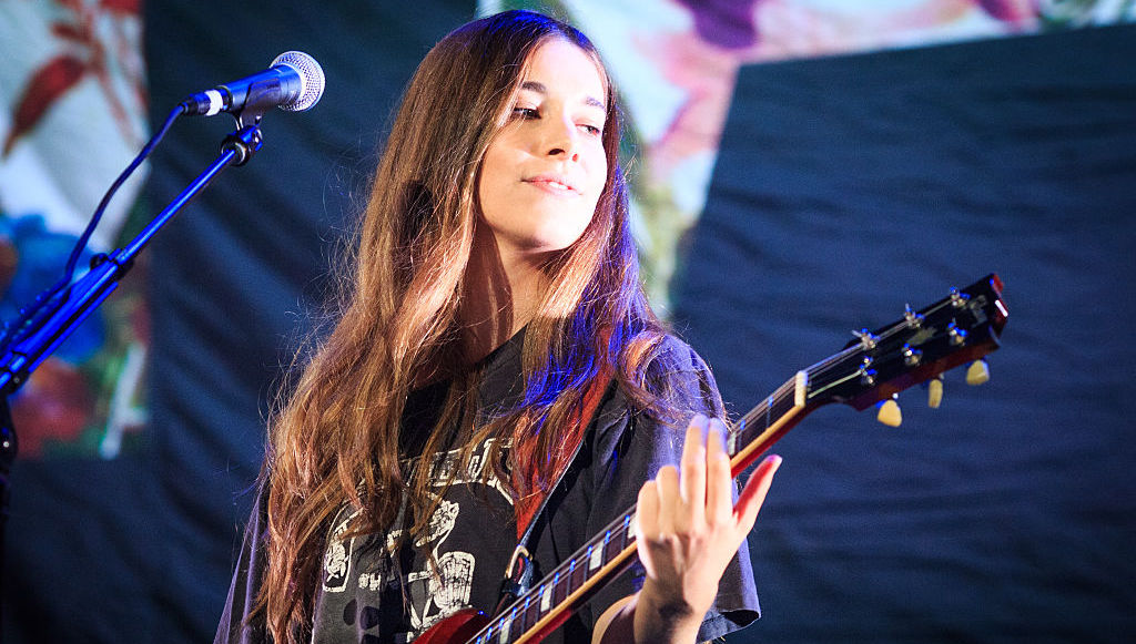 Haim revela la portada de su nuevo disco 'Something to Tell You ...