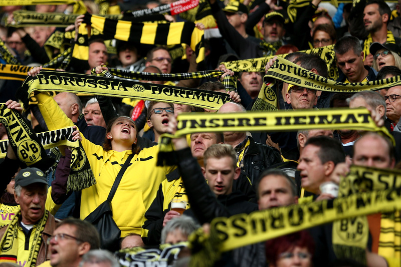 La campaña con la que el Borussia Dortmund se lanza contra el nazismo ...