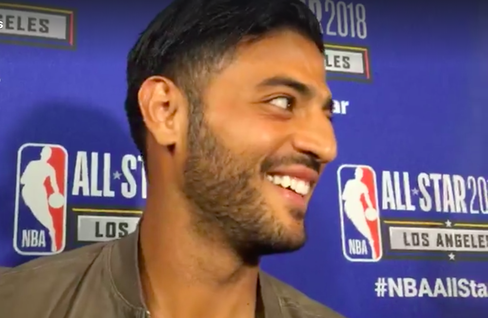 Carlos Curry's Instagram, Twitter & Facebook on IDCrawl