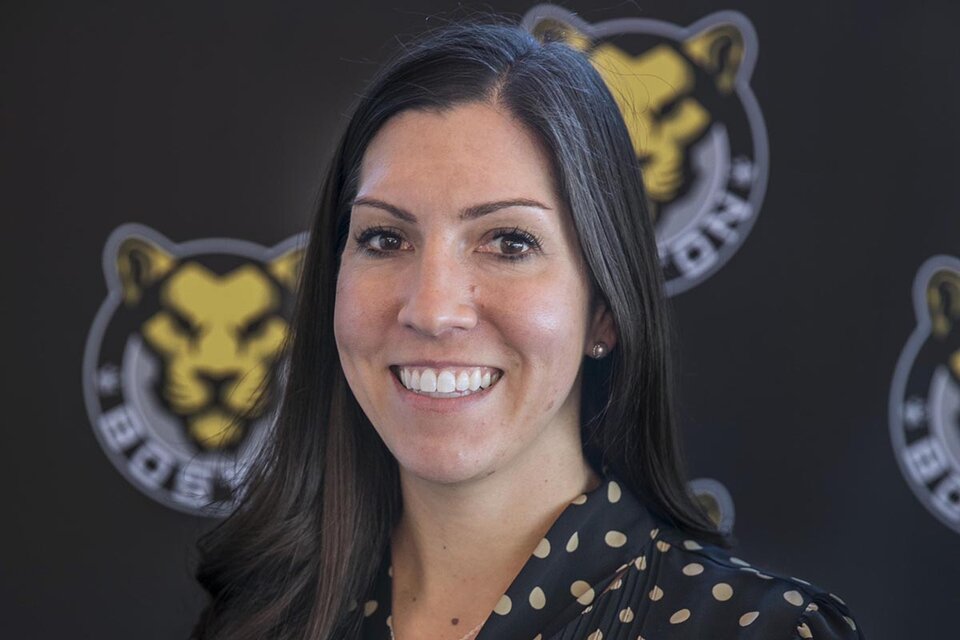 ¿Quién es Hayley Moore, vicepresidenta de operaciones de la American ...