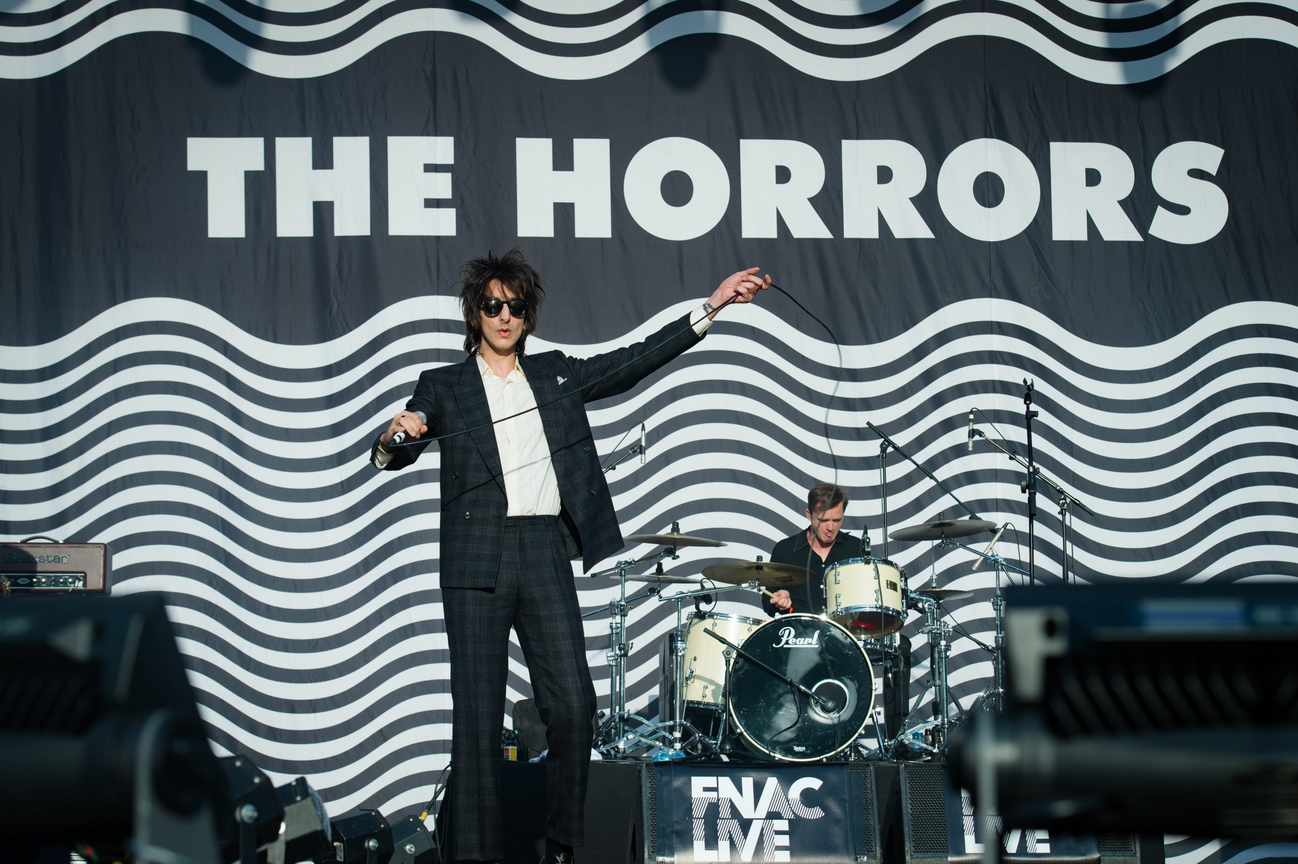 'Night Life': Checa el tracklist, la fecha de estreno y los detalles ...