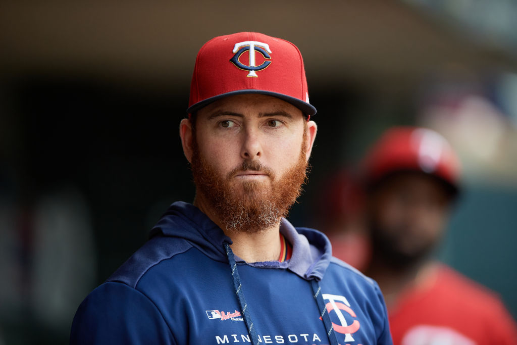 La MLB suspendió al pitcher Sam Dyson por violencia contra su ex novia