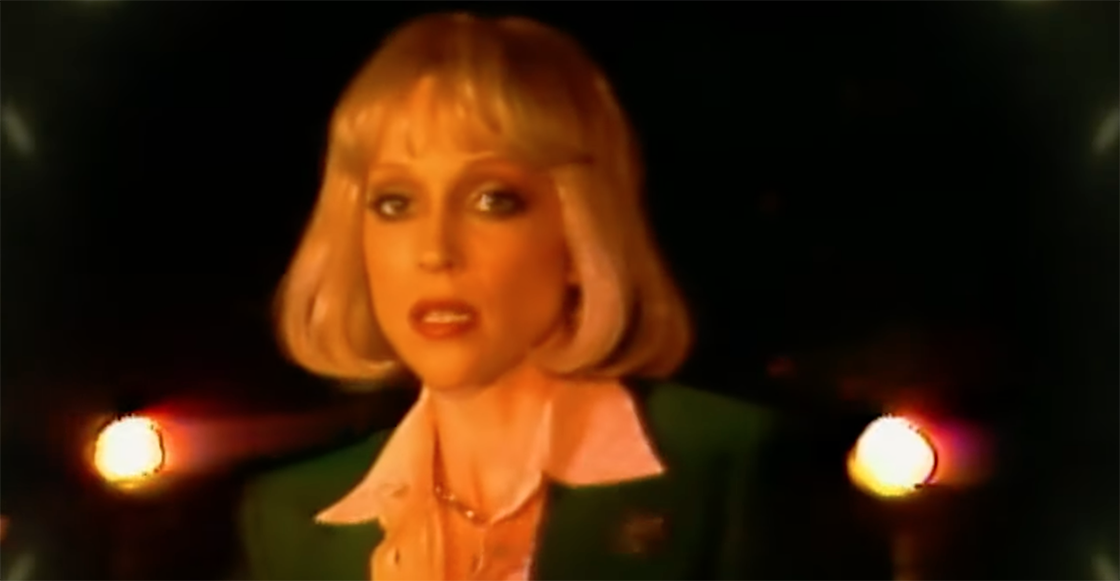 St. Vincent revela los detalles de su nuevo disco con la rola "Pay Your ...