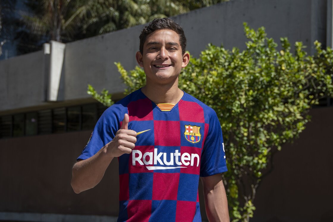 Kevin Berlín, el exfutbolista que representará a México en los clavados ...