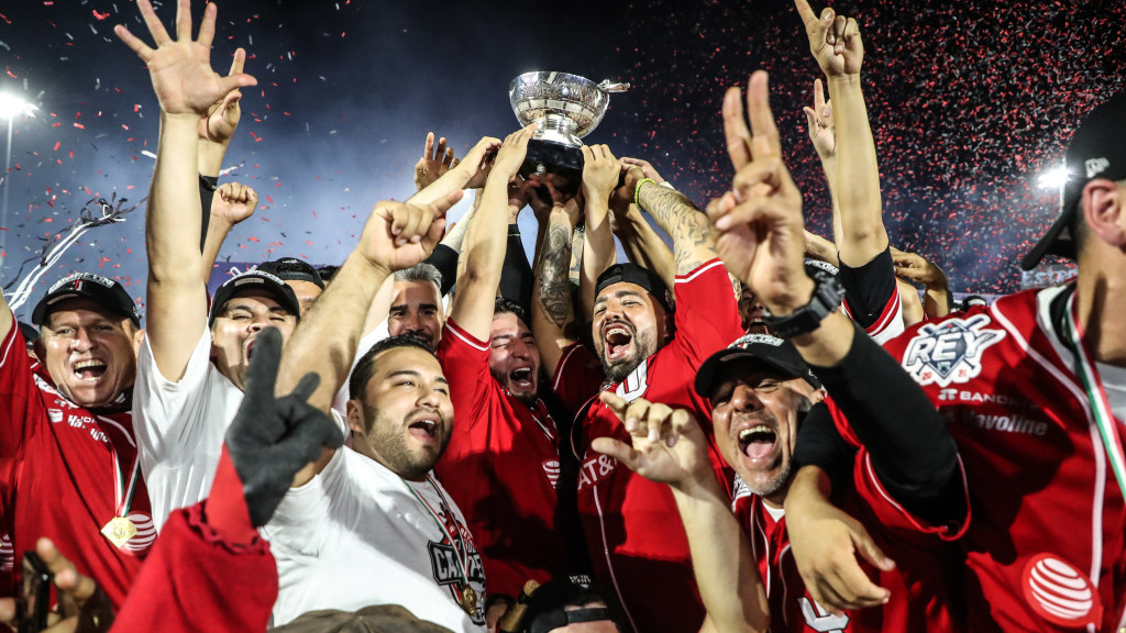 Los festejos de Toros de Tijuana, campeones de Liga Mexicana de Beisbol