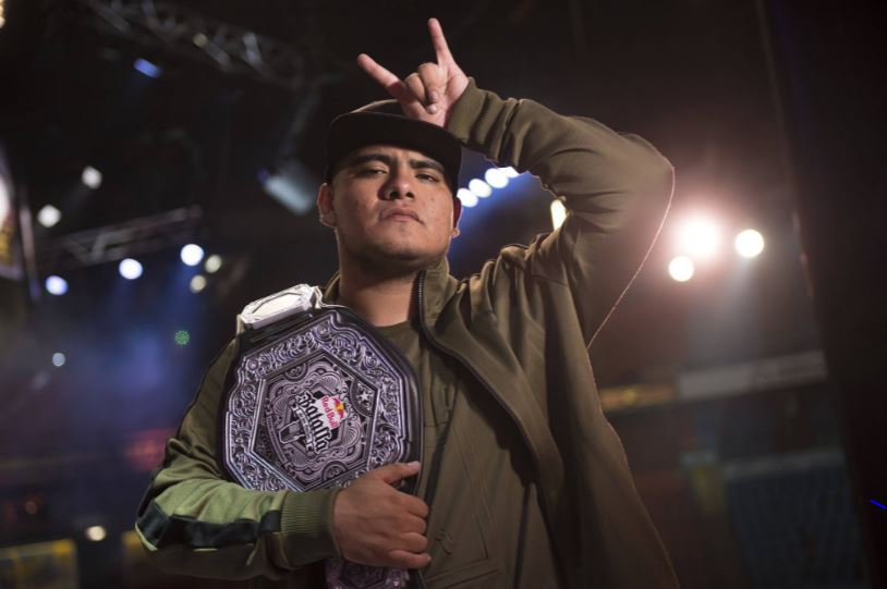 Aczino, máximo exponente del freestyle mexicano y fanático de Cruz Azul