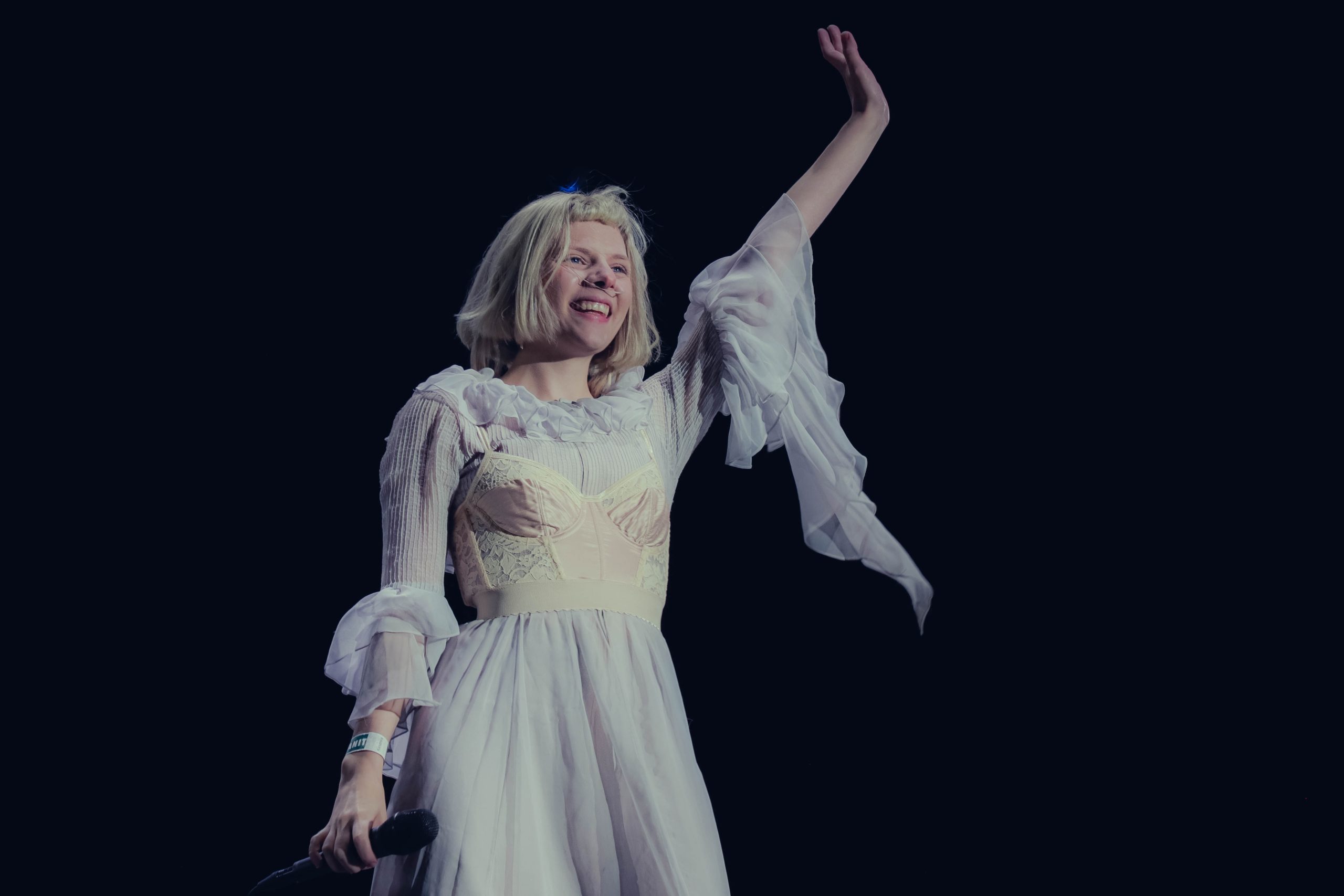 ¡Te llevamos a un M&G exclusivo para que conozcas a Aurora en la CDMX!