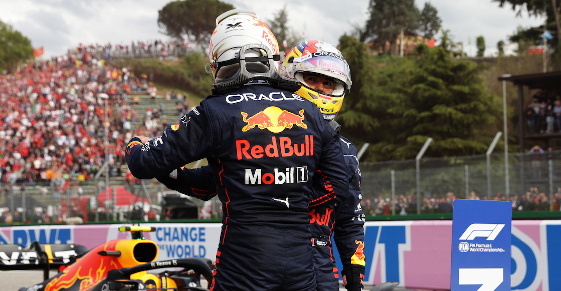 El agarrón entre Verstappen y Leclerc y Checo en el sprint de Imola