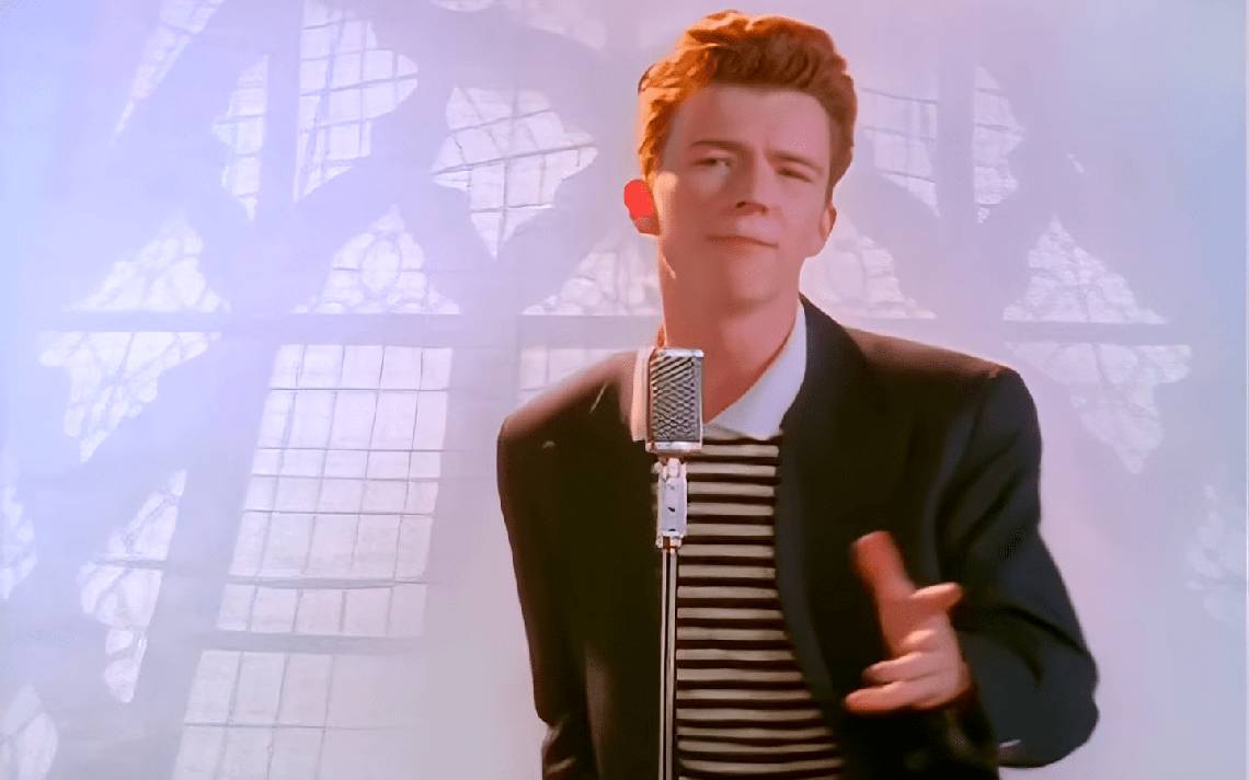 ¡Fuimos Rickrolleados! Rick Astley recrea "Never Gonna Give You Up" 35 ...