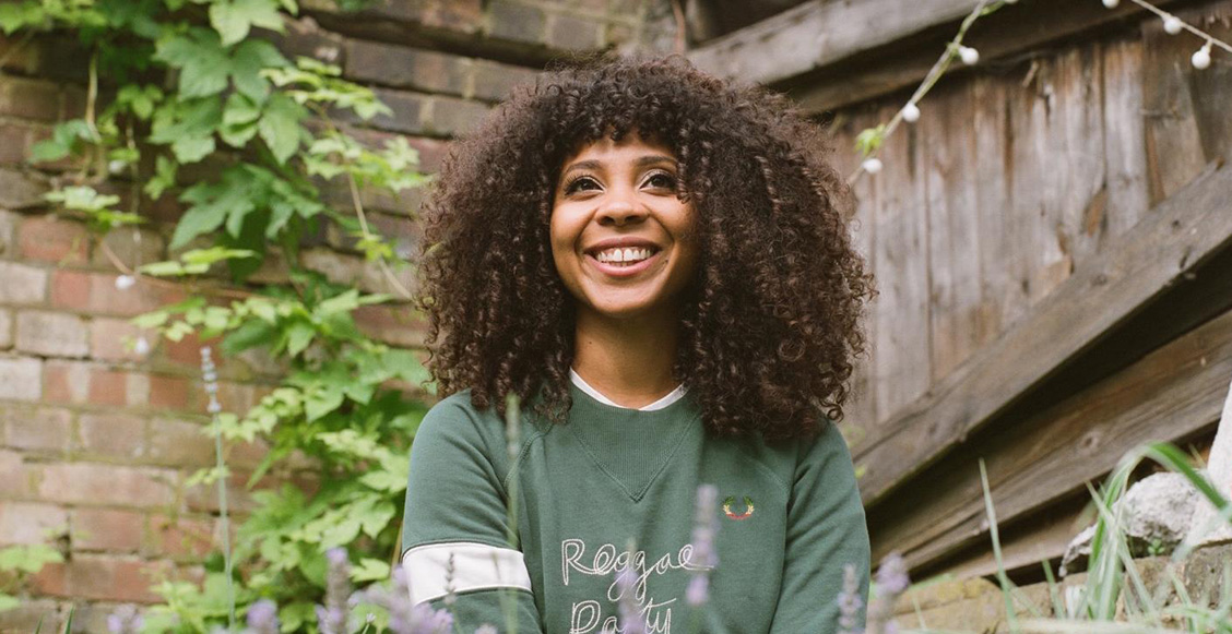 Tutti Frutti: Entrevista a Hollie Cook - Sopitas.com