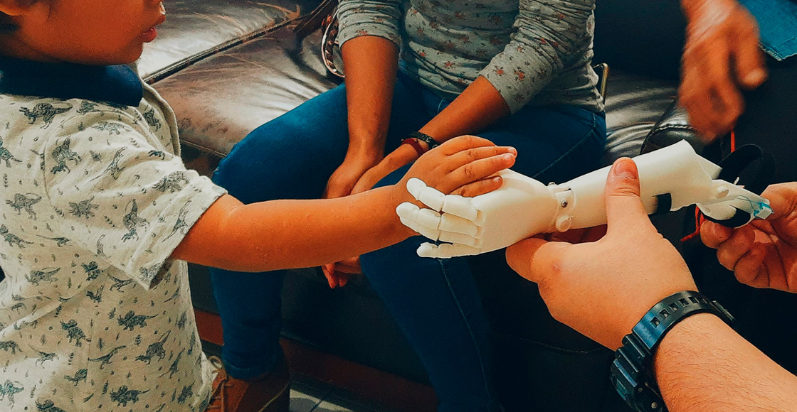 Manitas para Todos - Sopitas.com