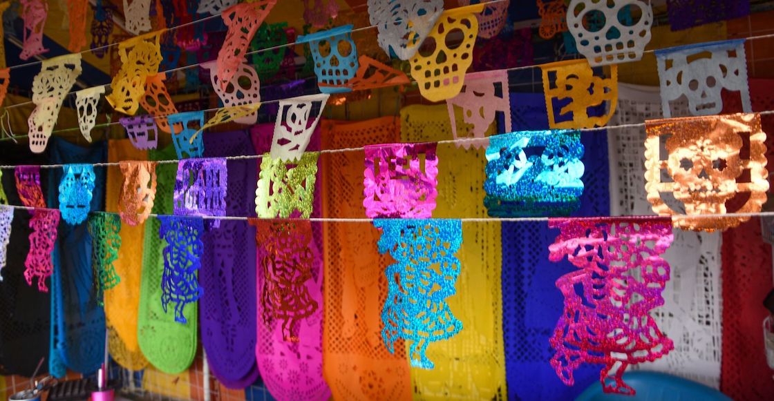 La historia del papel picado del Día de Muertos en México