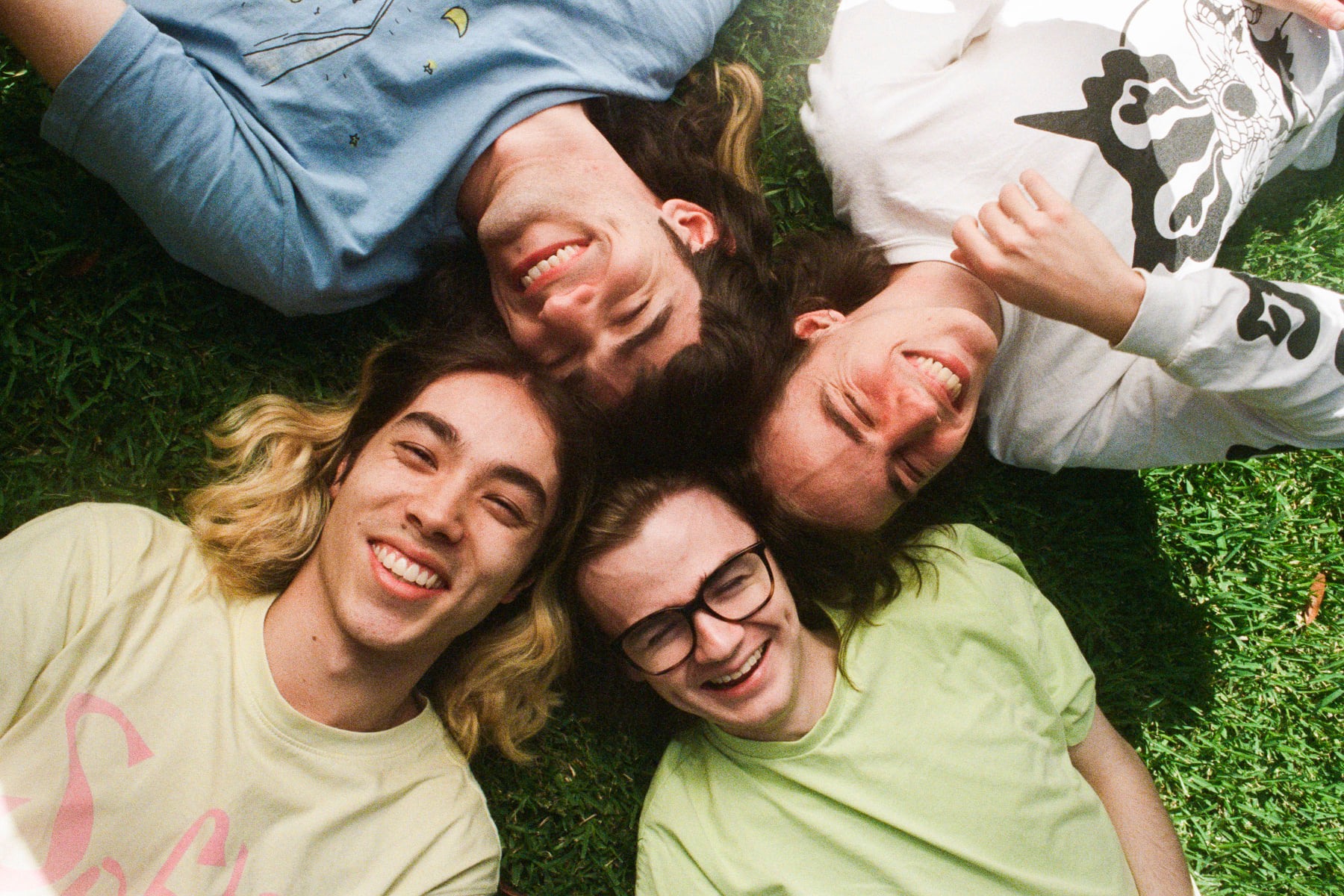 Clávate con The Lazy Eyes, la nueva promesa del rock psicodélico ...
