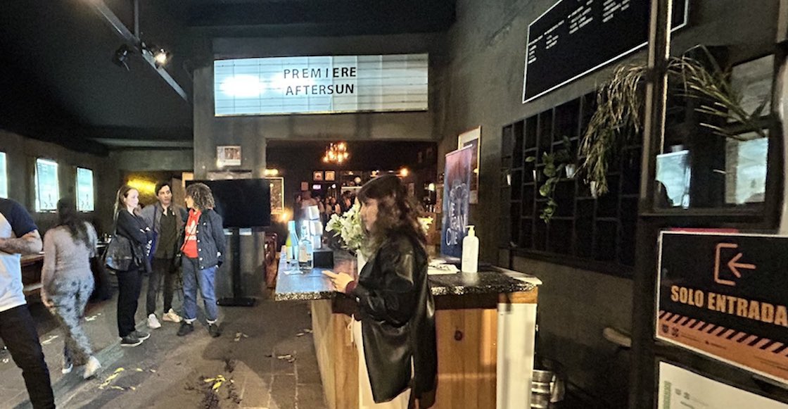 Asalto en el Cine Tonalá de Colonia Roma: Llegan armados mientras ...