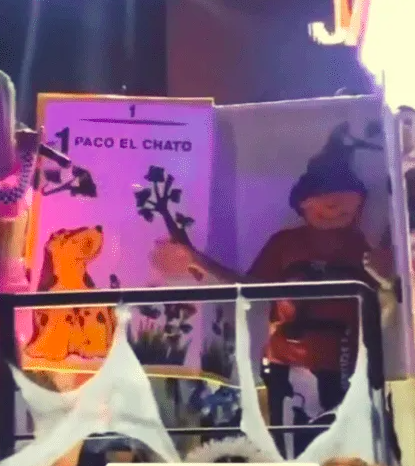 ¡Tenemos ganador! Alguien se disfrazó del libro de 'Español: Lecturas ...