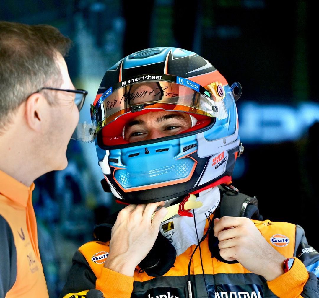 ¡Cinco autos en un año! Las imágenes de Nyck de Vries con McLaren para ...