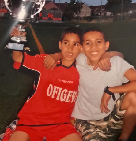 Achraf Hakimi, de ver a sus padres trabajar en España a honrarlos con ...