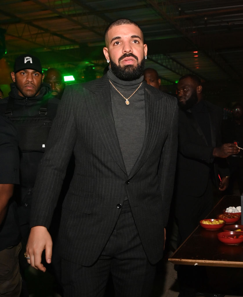 Drake hizo un collar con todos los anillos de compromiso que alguna vez ...