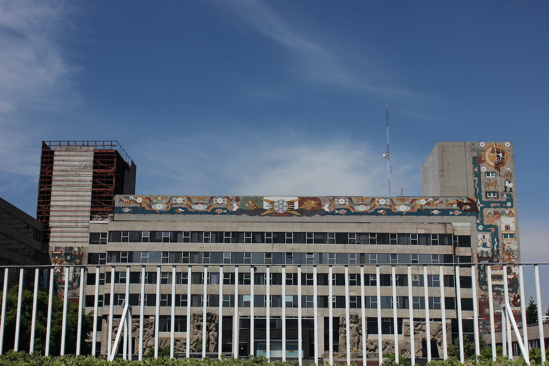 Antes vs después: La historia detrás de los murales del Centro SCOP