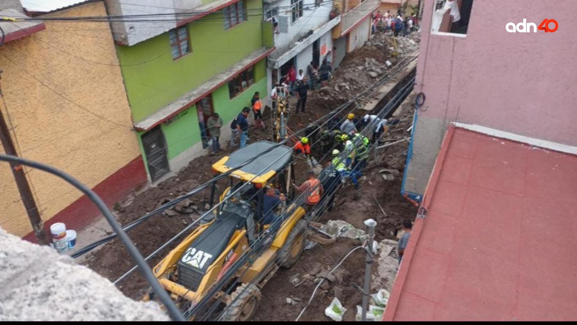 Derrumbe en una obra de drenaje deja un muerto y un herido en la Álvaro Obregón