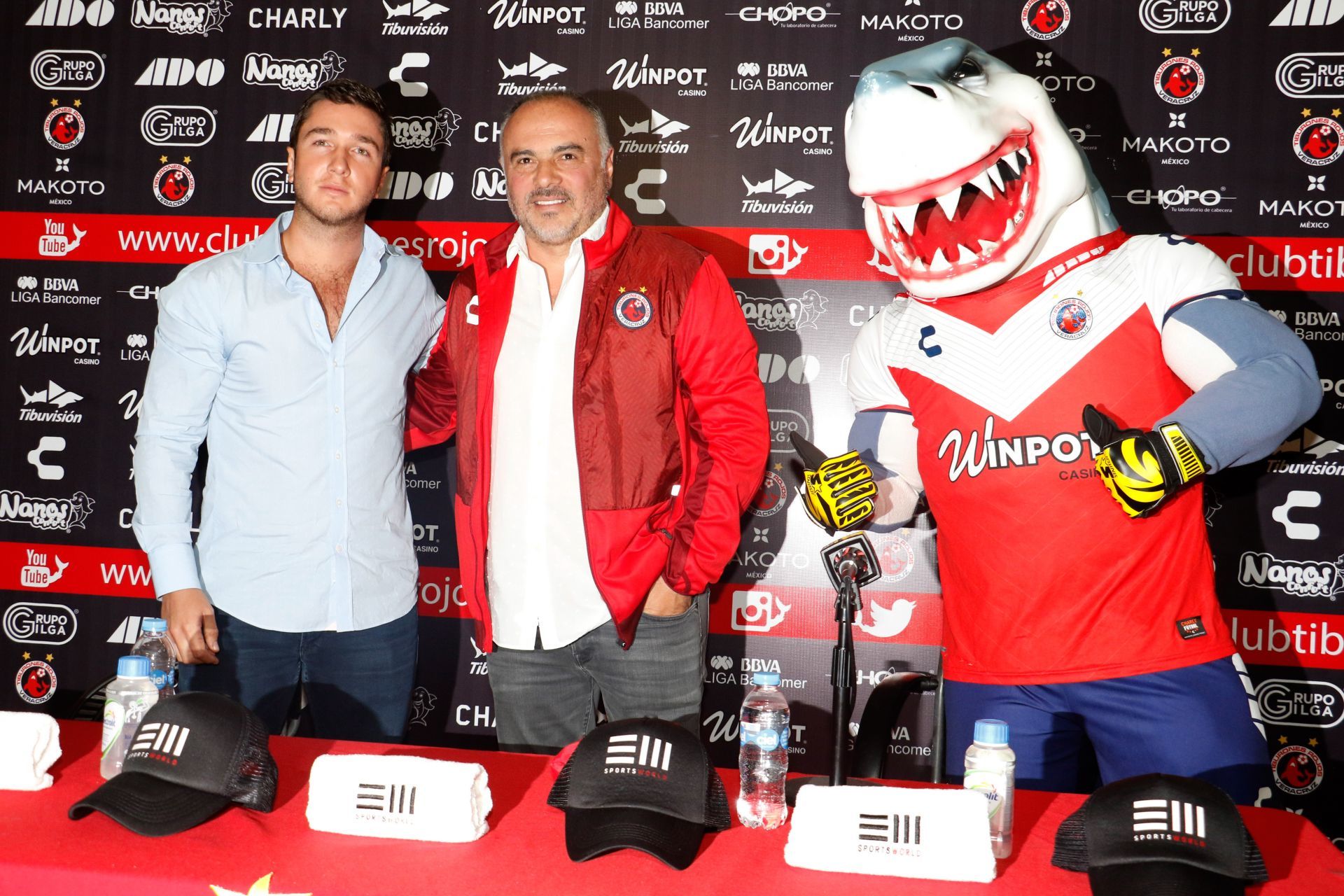 6 ejemplos de que el futbol mexicano sí es como Club de Cuervos