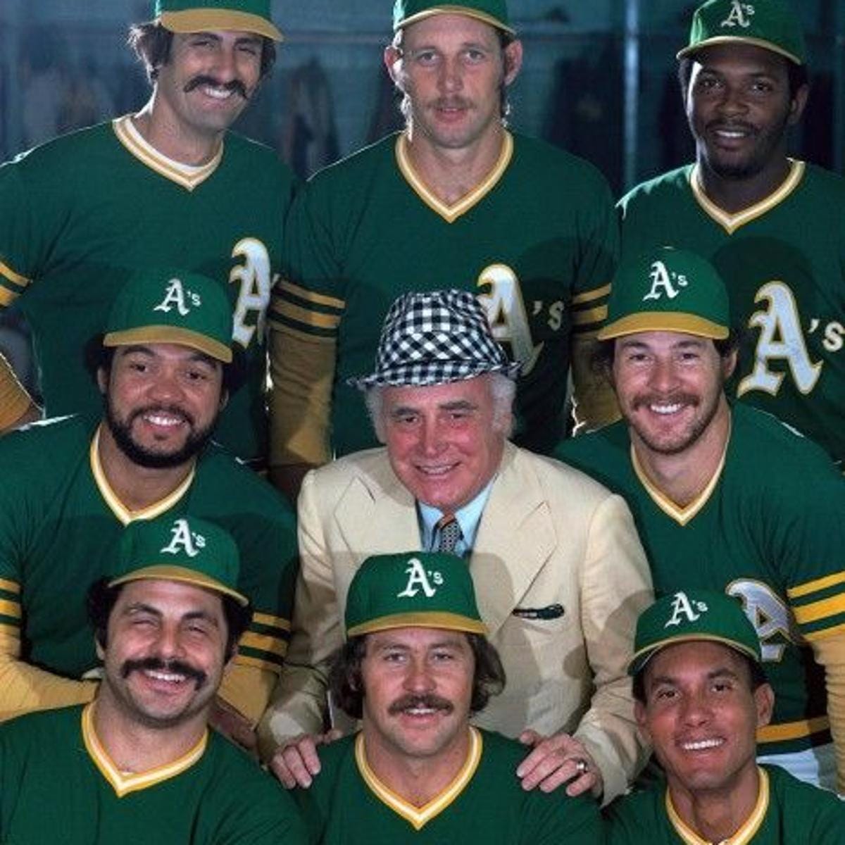 La razón por la que los jugadores de Yankees no pueden tener barba ni ...