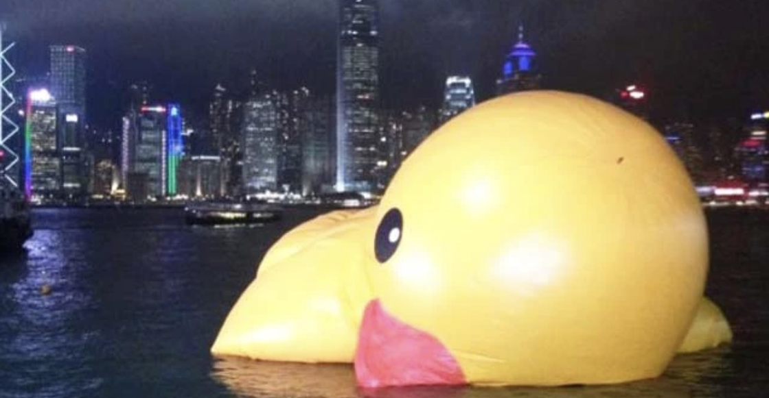 La venganza del Pato de Hule Gigante: Regresa 10 años después de que lo ...
