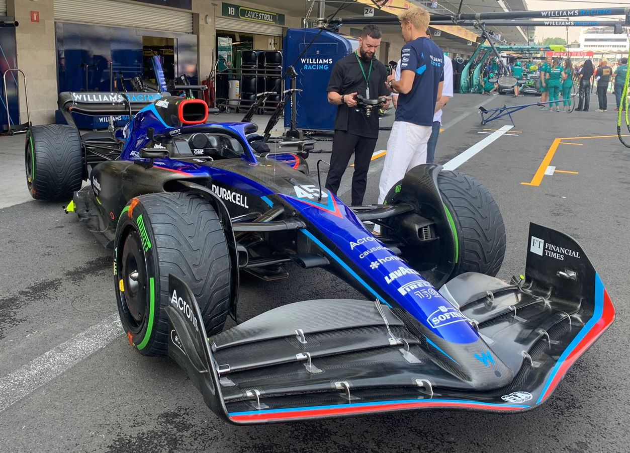 ¿Para qué sirve el alerón delantero en los autos de Fórmula 1?