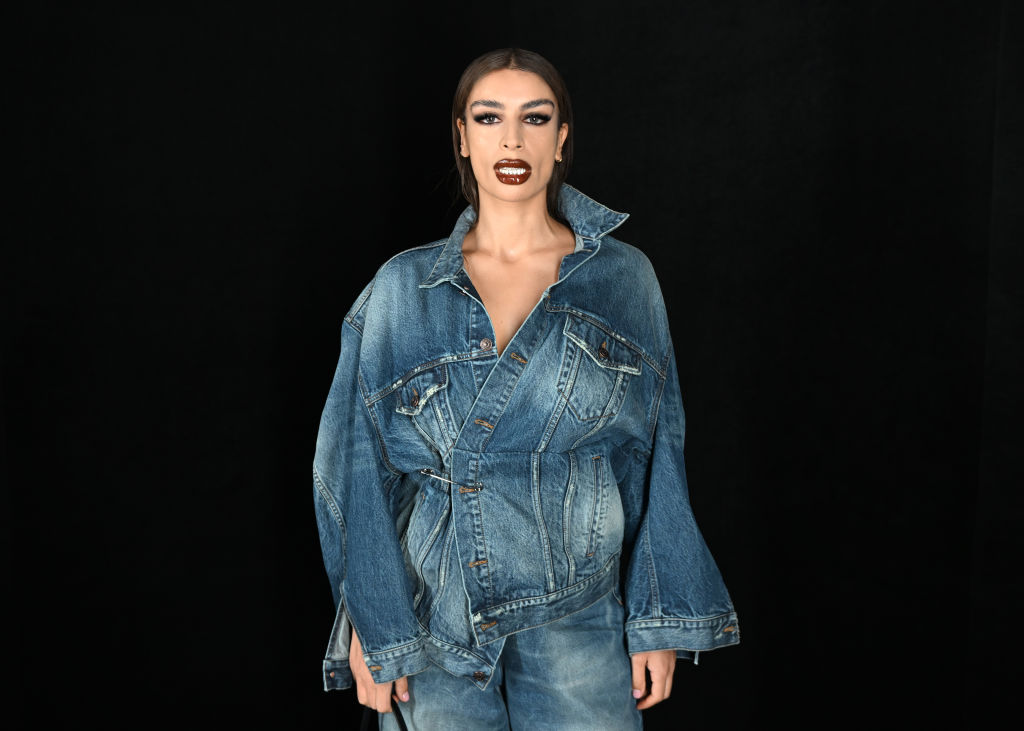 Sevdaliza: La impresionante representante del art pop, trip hop y R&B