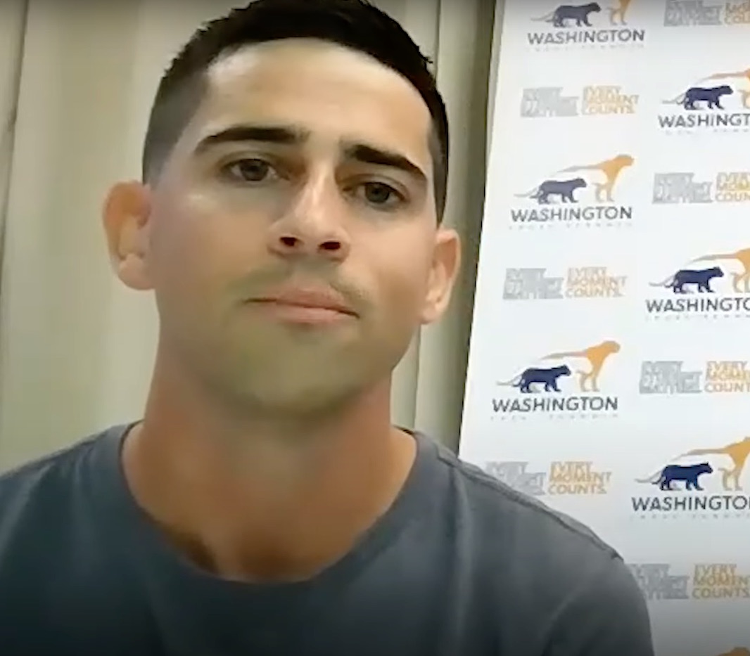 ¡Gran gesto! Maestro dona riñón a alumno y se hace viral