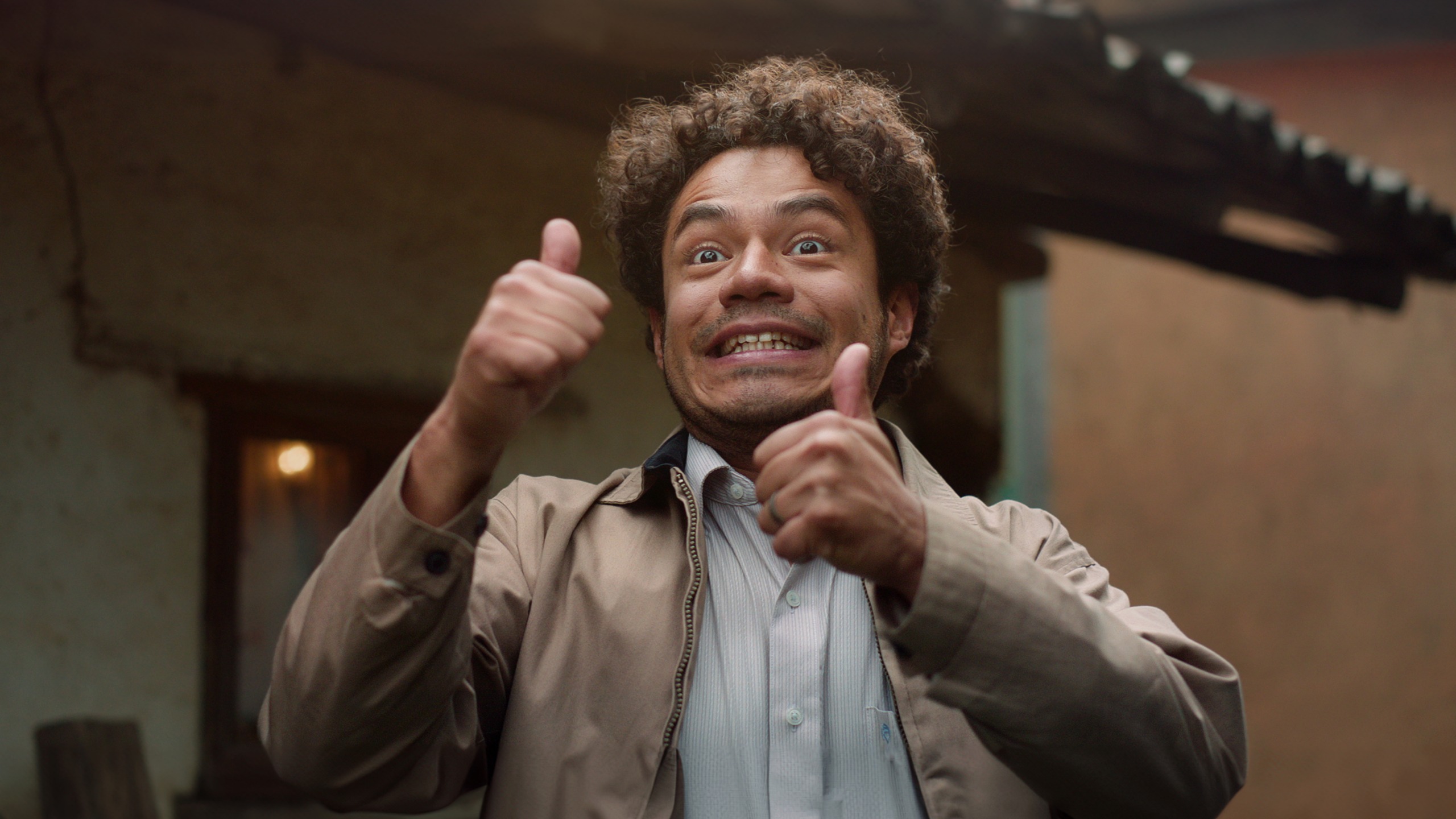 Checa el tráiler de 'La gran seducción' con Yalitza Aparicio y Memo ...