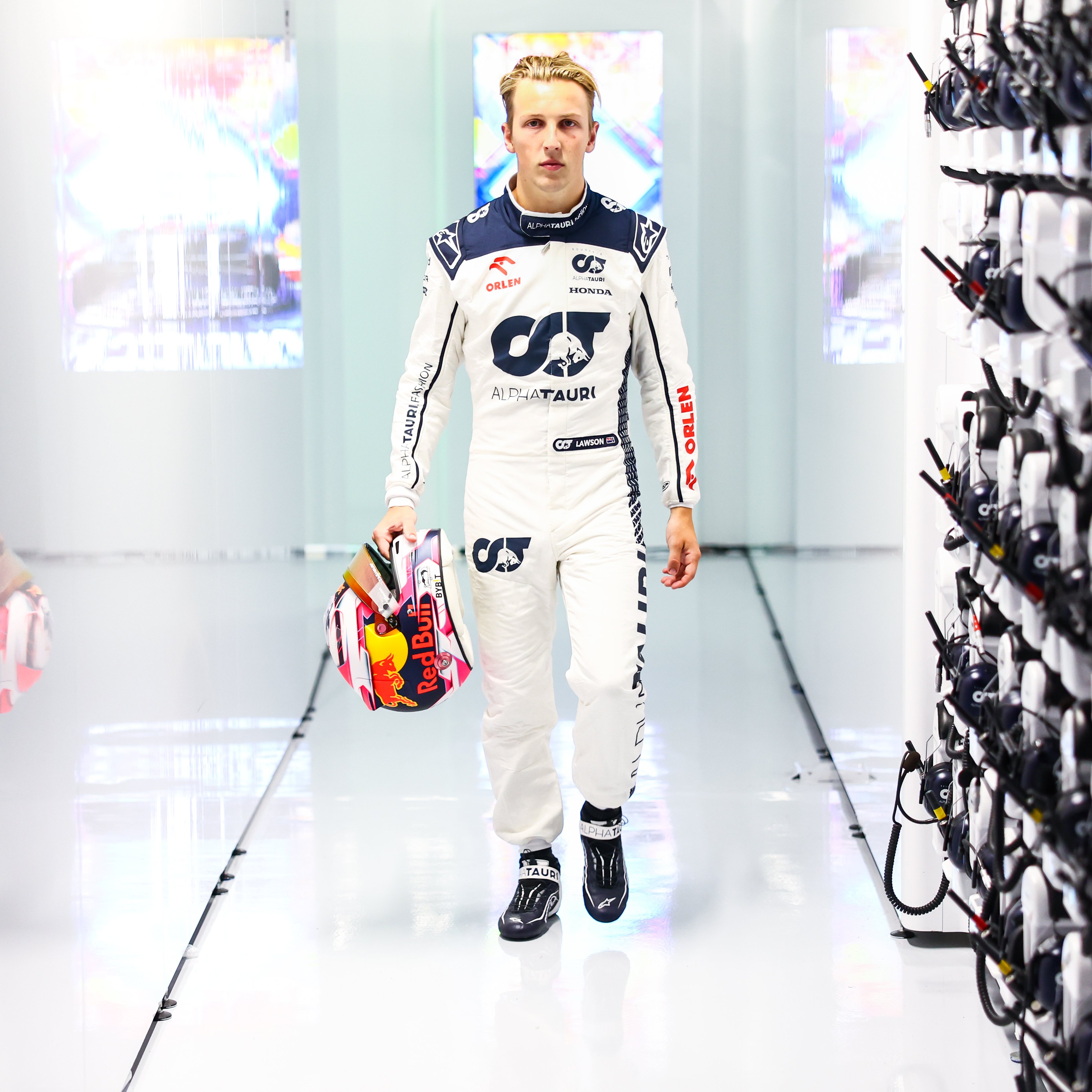 Yuki Tsunoda y Liam Lawson dan pistas sobre el futuro de AlphaTauri