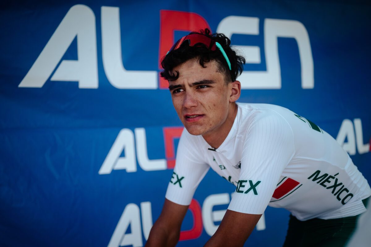 ¿Quién es Isaac del Toro, el mexicano que ganó el Tour de l'Avenir?