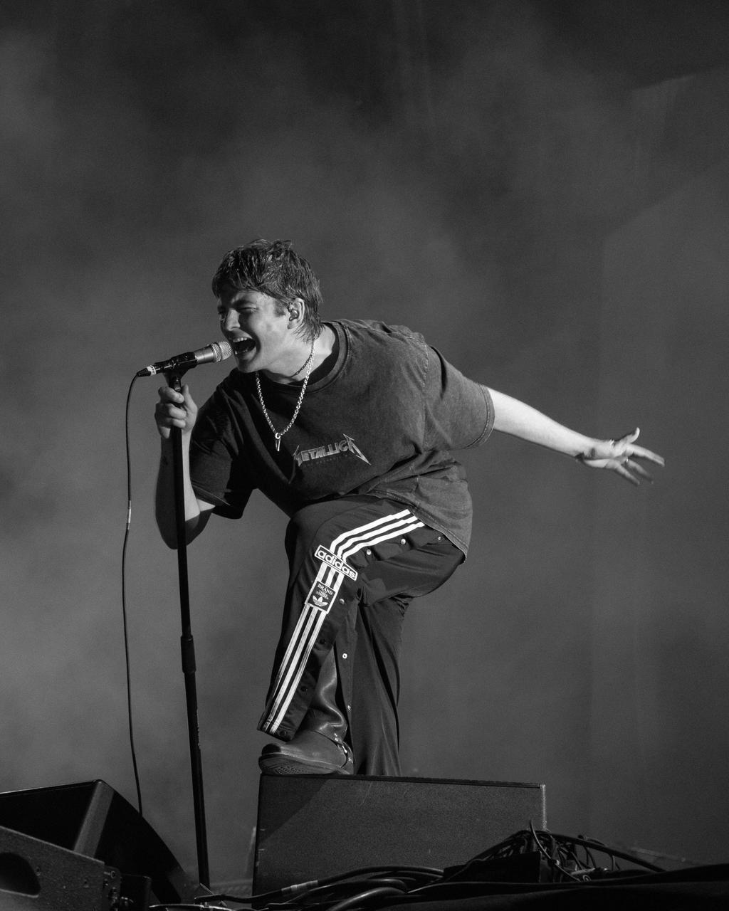 Un video muestra la reacción de Alex Turner al temblor del 6 de octubre ...