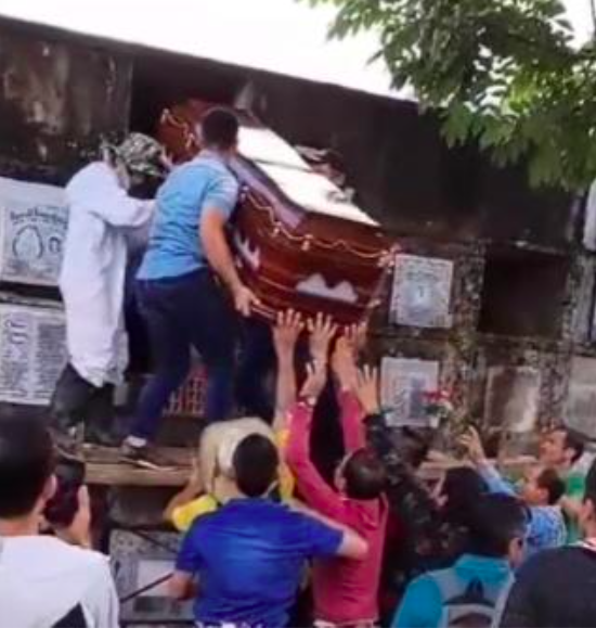 La historia detrás del meme: ¿Quién canta "Mi primera chamba"? (y los ...