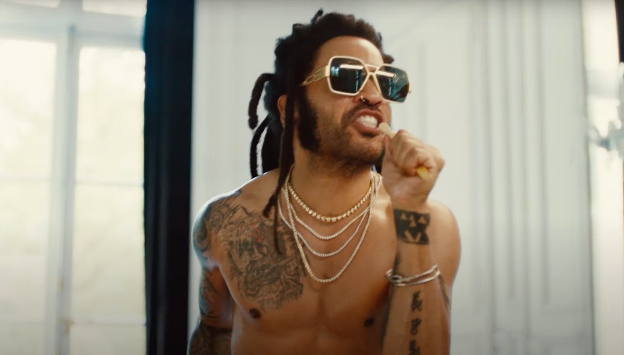 Aquí la nueva canción de Lenny Kravitz "TK421" y su atrevido video