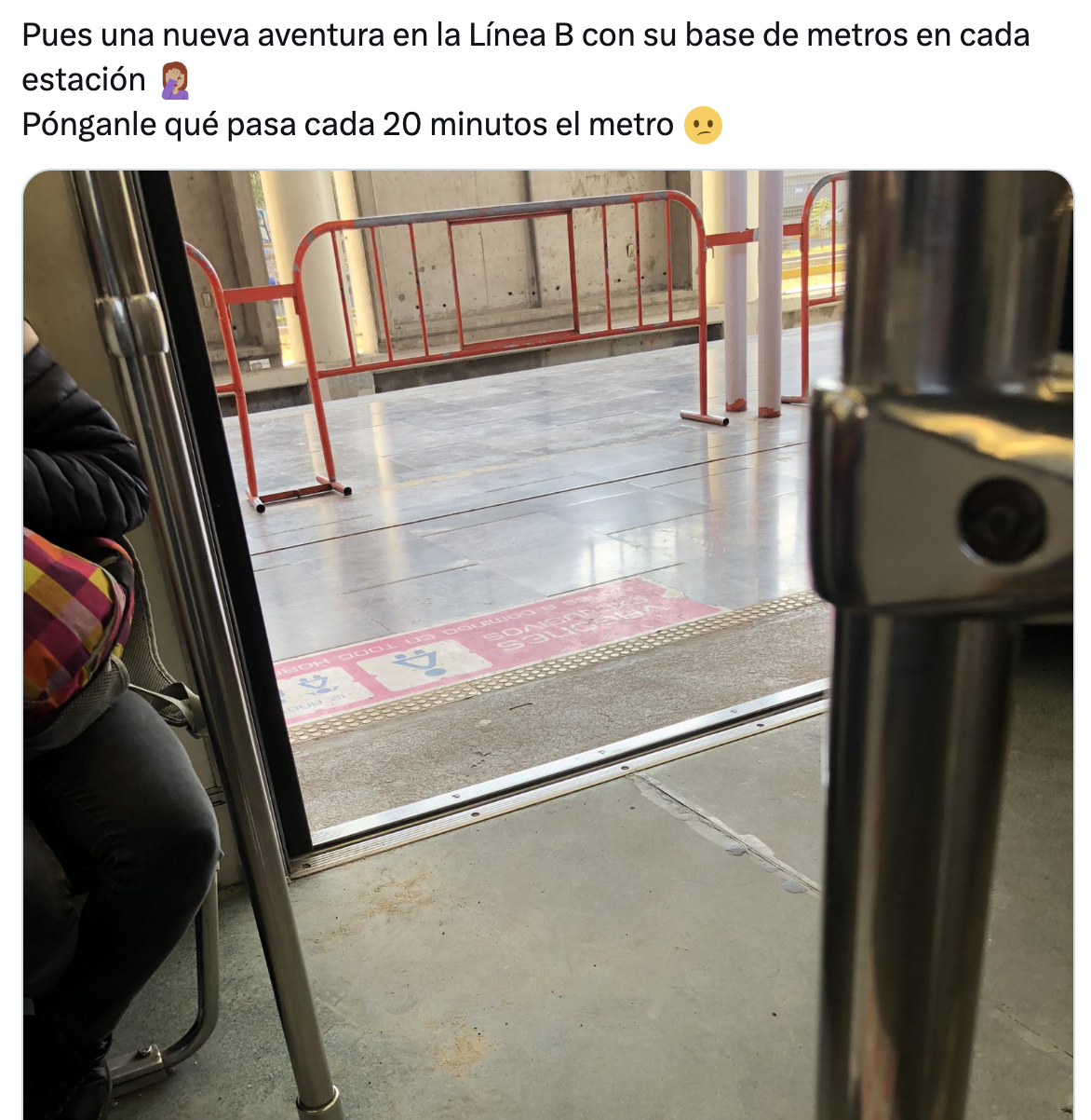 La Línea B del Metro amaneció lenta y llenísima en CDMX