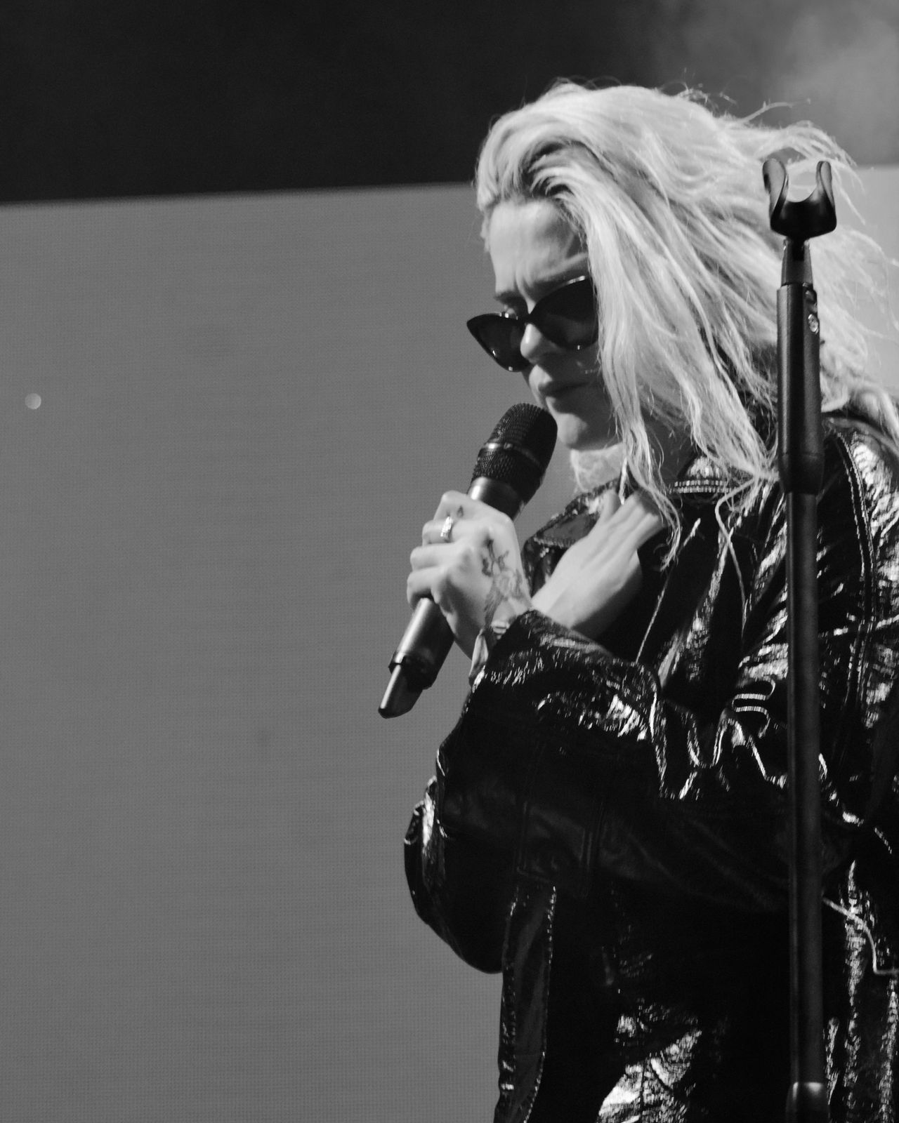 Con todo y dolor de garganta: Así estuvo el show de Sky Ferreira en el ...