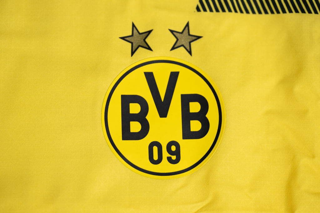 La razón por la que el Borussia Dortmund lleva 2 estrellas en su escudo