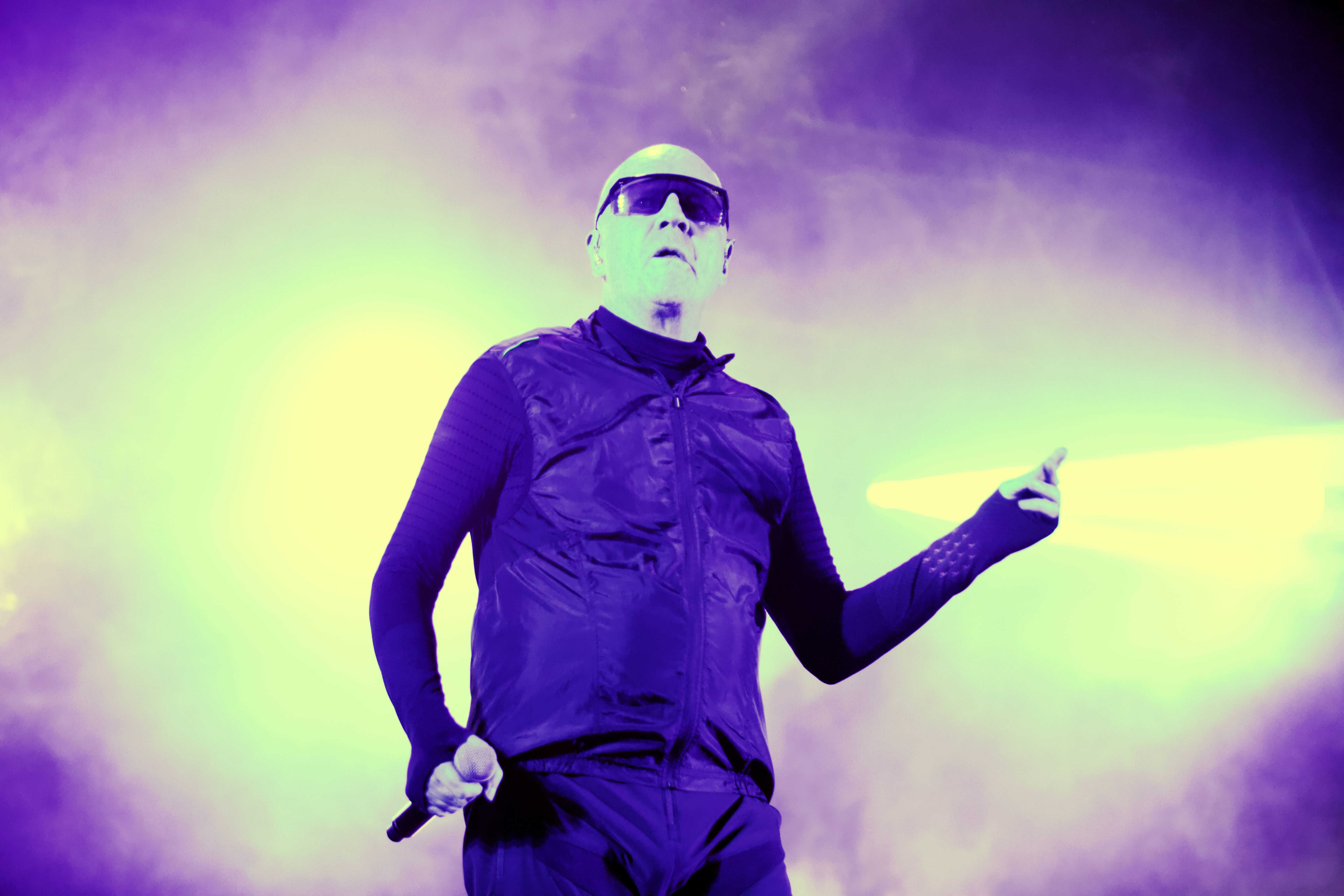 El adiós de Front 242 en México fue una noche de despedida entre baile ...