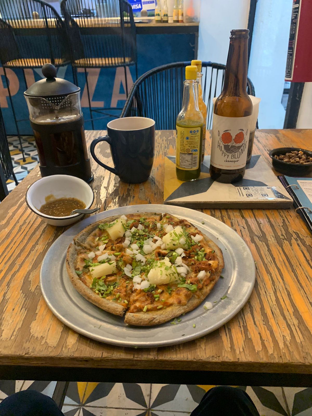 Pixza, una historia de empoderamiento social hecha con maíz azul