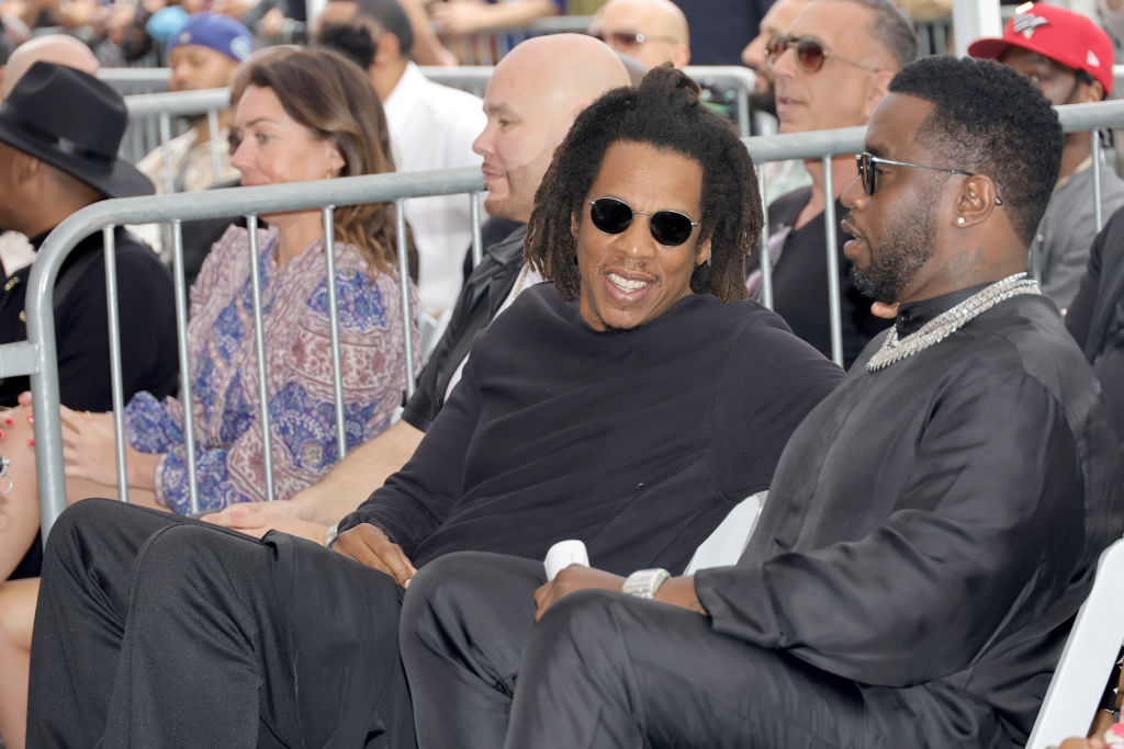 Jay-Z es acusado, junto Sean 'Diddy' Combs, de abusar de una menor