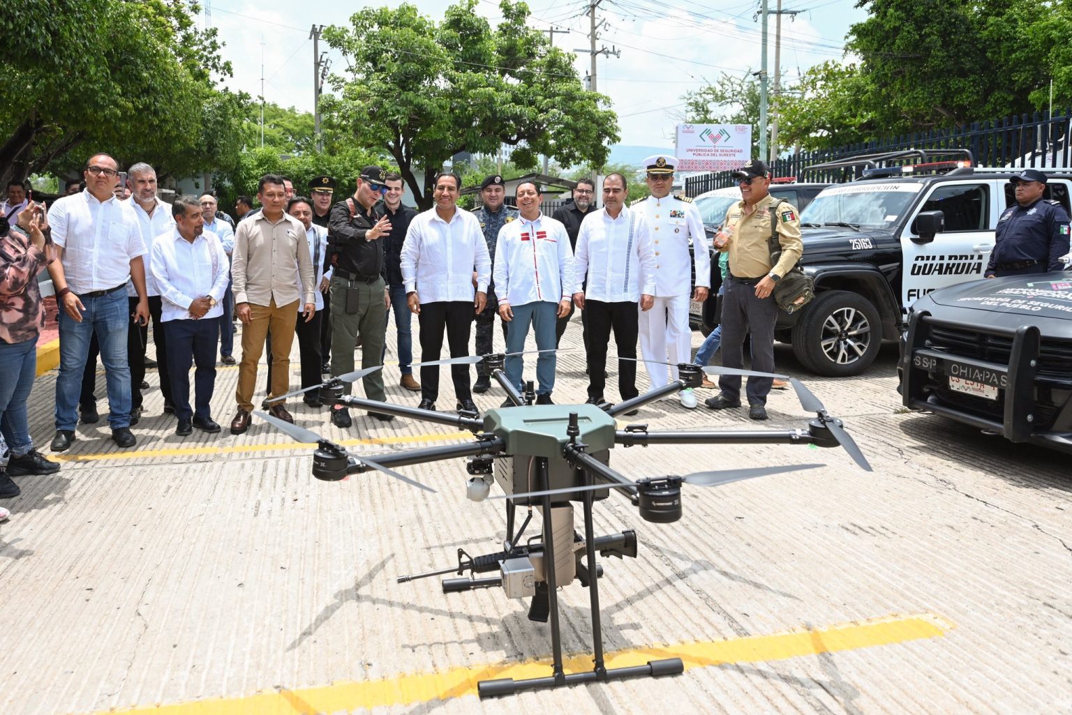 CHIAPAS INCORPORA DRONES ARTILLADOS, PERRO ROBÓTICO Y VEHÍCULOS ...