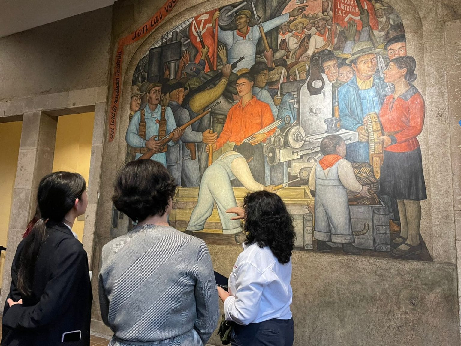El Museo Vivo del Muralismo: un cafecito con Rivera, Siqueiros y Orozco