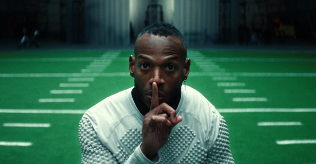 El origen de 'Him', la frase más tóxica del deporte que inspira la película